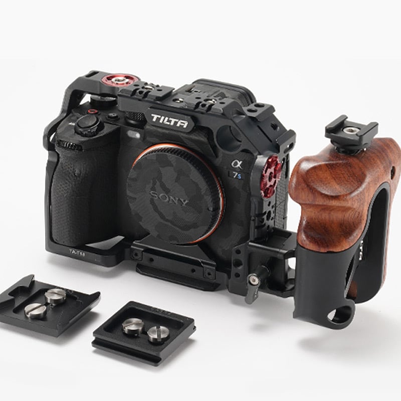 Tilta Left Side Wooden Handle | Tilta