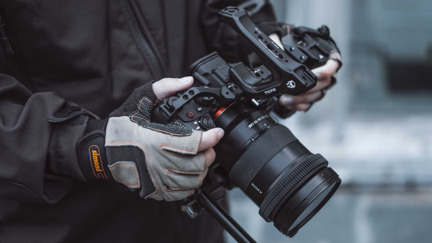 Full Camera Cage for Sony a7 IV - Black | Tilta