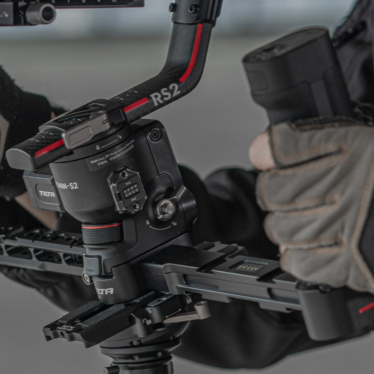 Tilta Float Dual Handle Support System | Tilta