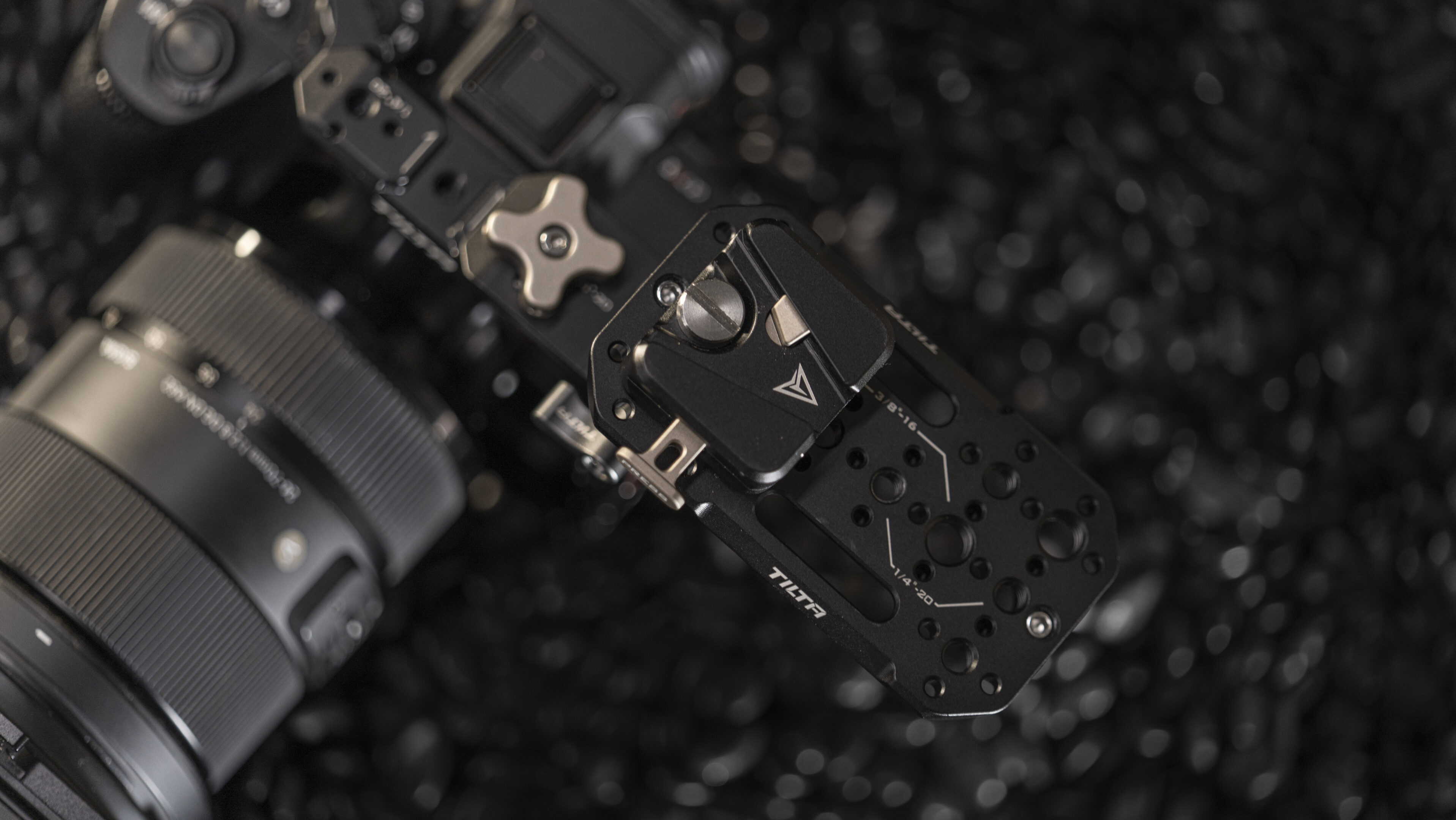 Tilta Pocket V-Mount Battery Plate V2 - Black | Tilta