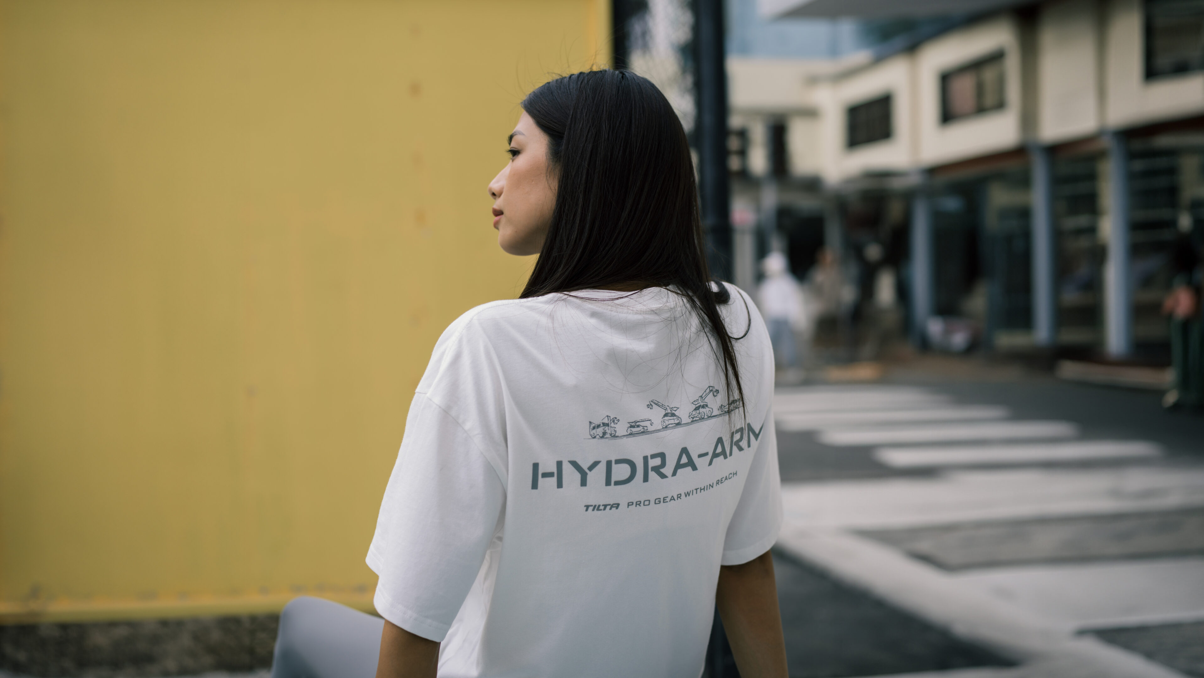 Hydra Arm Sketch T-Shirt - White | Tilta
