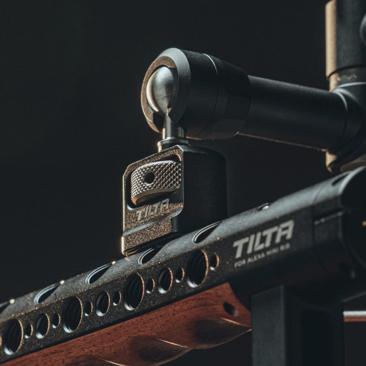 Tilta Pro Articulating Arm - Black | Tilta