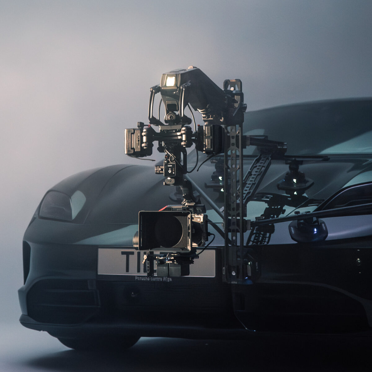 Hydra Alien Pro Car Mounting System | Tilta