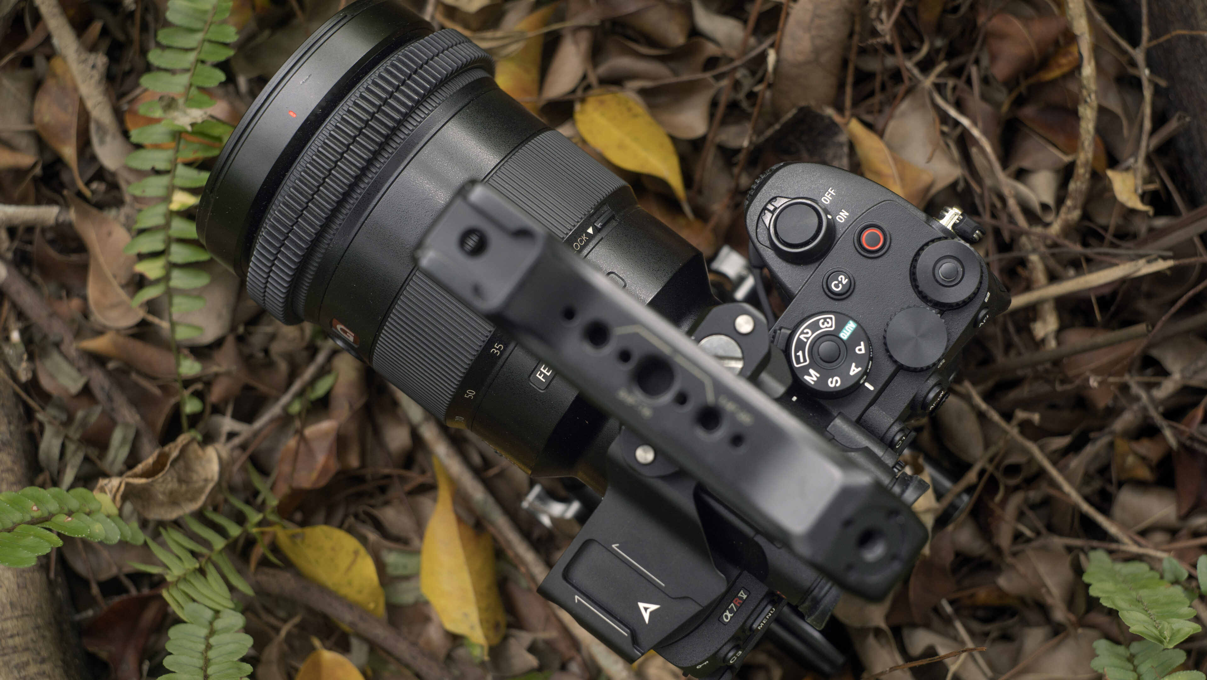 Tilta Sony a7R V Half Cage Lightweight Kit - Titanium Gray (Open Box ...