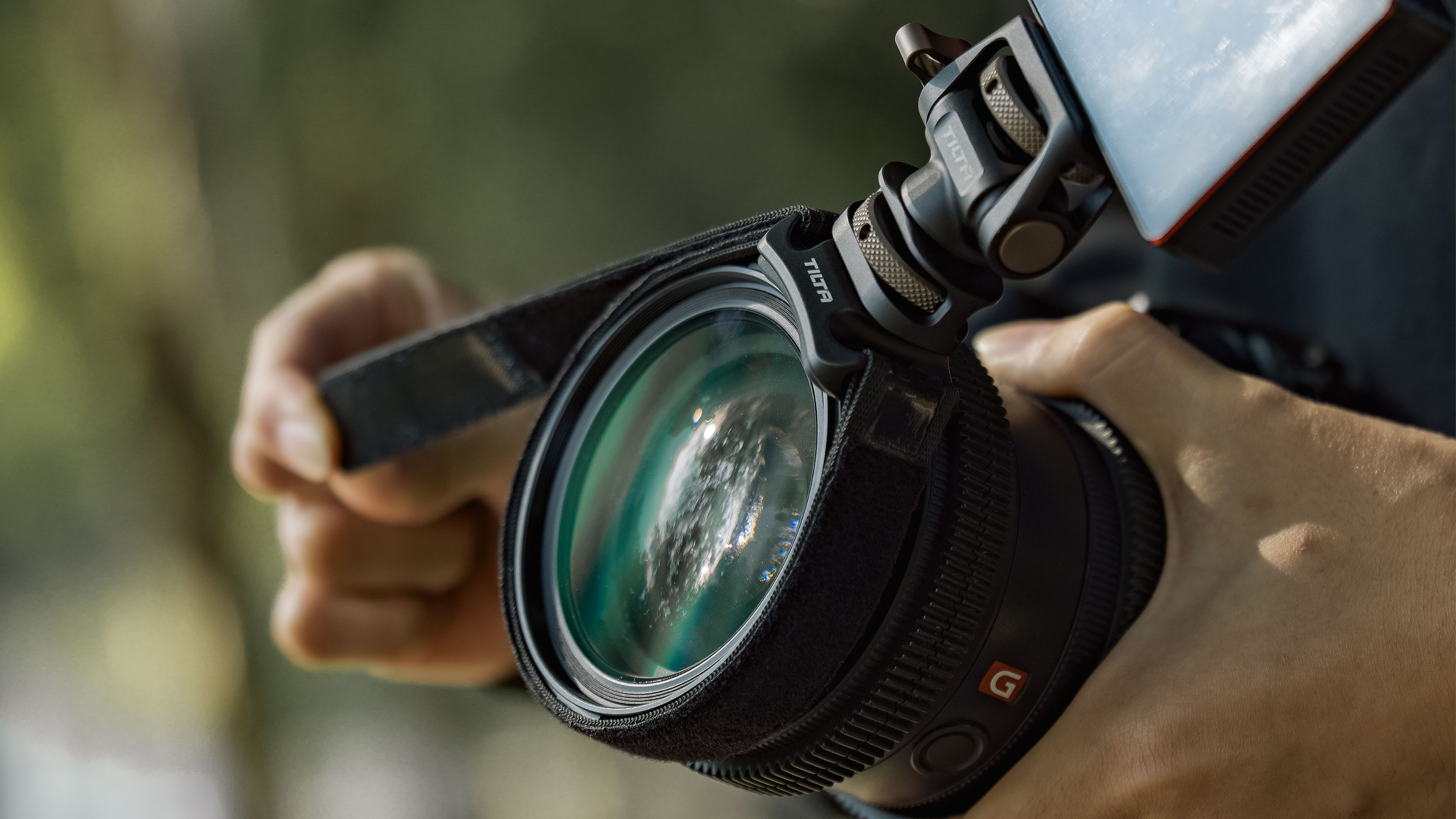 Universal Accessory Mounting Strap (1/4″-20) - Black | Tilta