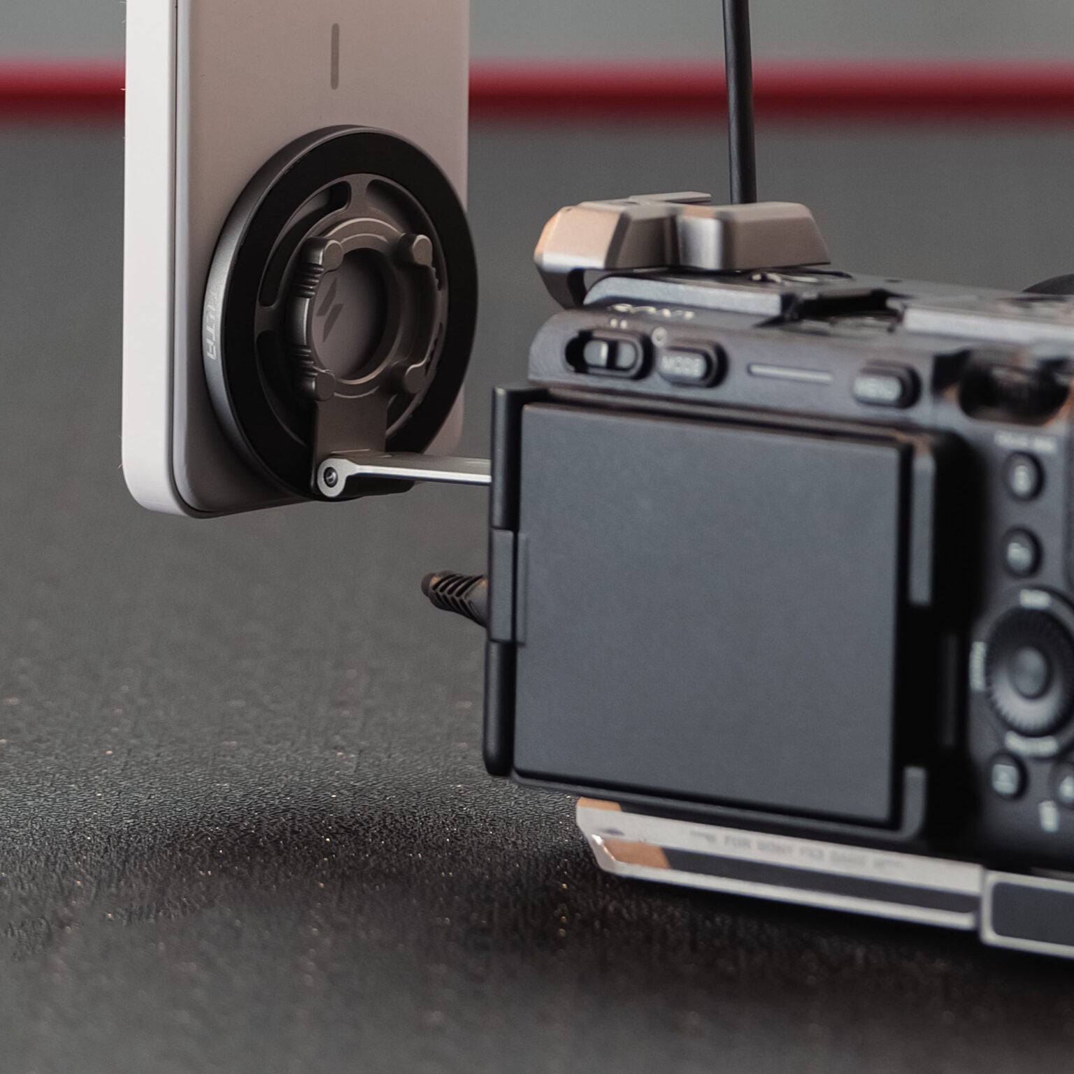 Tilta Magnetic Articulating Mounting Kit - Titanium Gray | Tilta